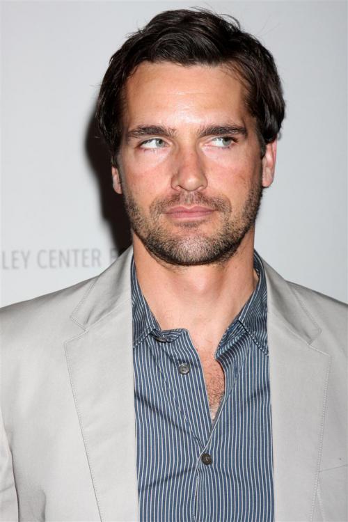 Jackson Hurst Profile, Photos, News, Bio | CelebNest