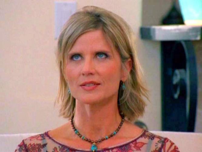 Laura Johnson Profile, Photos, News, Bio | CelebNest