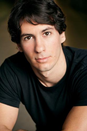 Luke Tarsitano Profile, Photos, News, Bio | CelebNest