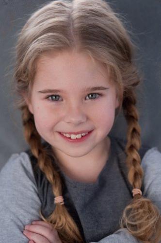 Taylor Groothuis Profile, Photos, News, Bio | CelebNest