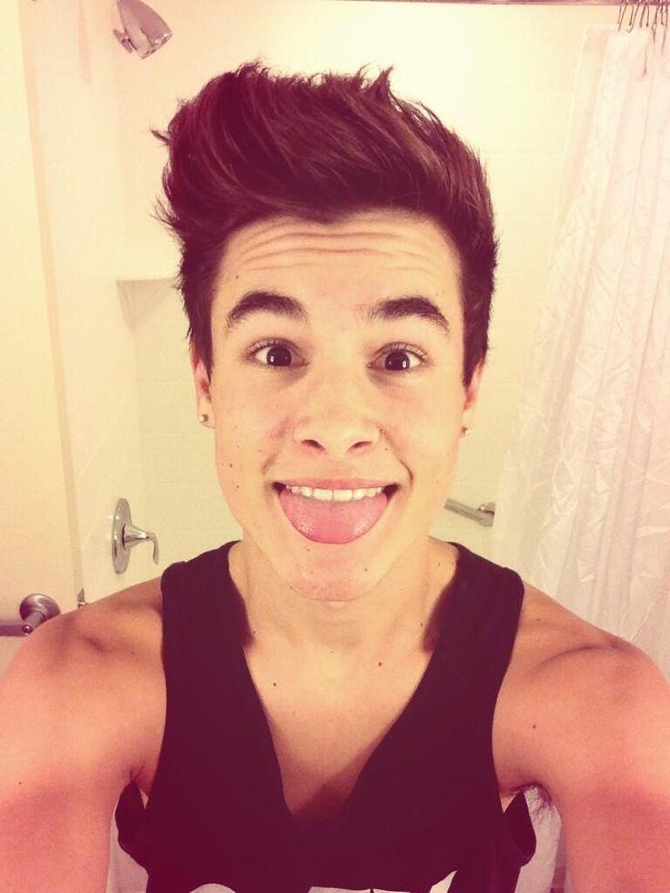 Kian Lawley Profile, Photos, News, Bio | CelebNest